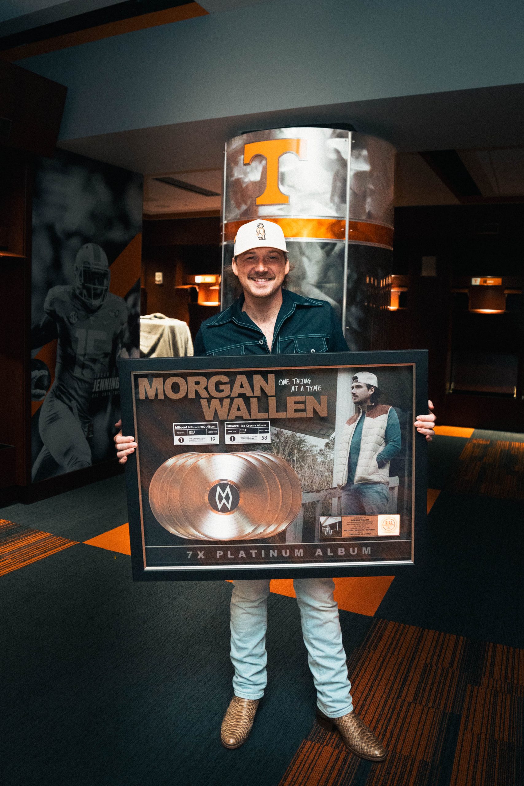 LUCKY #7: MORGAN WALLEN'S ONE THING AT A TIME CERTIFIED 7X PLATINUM BY ...