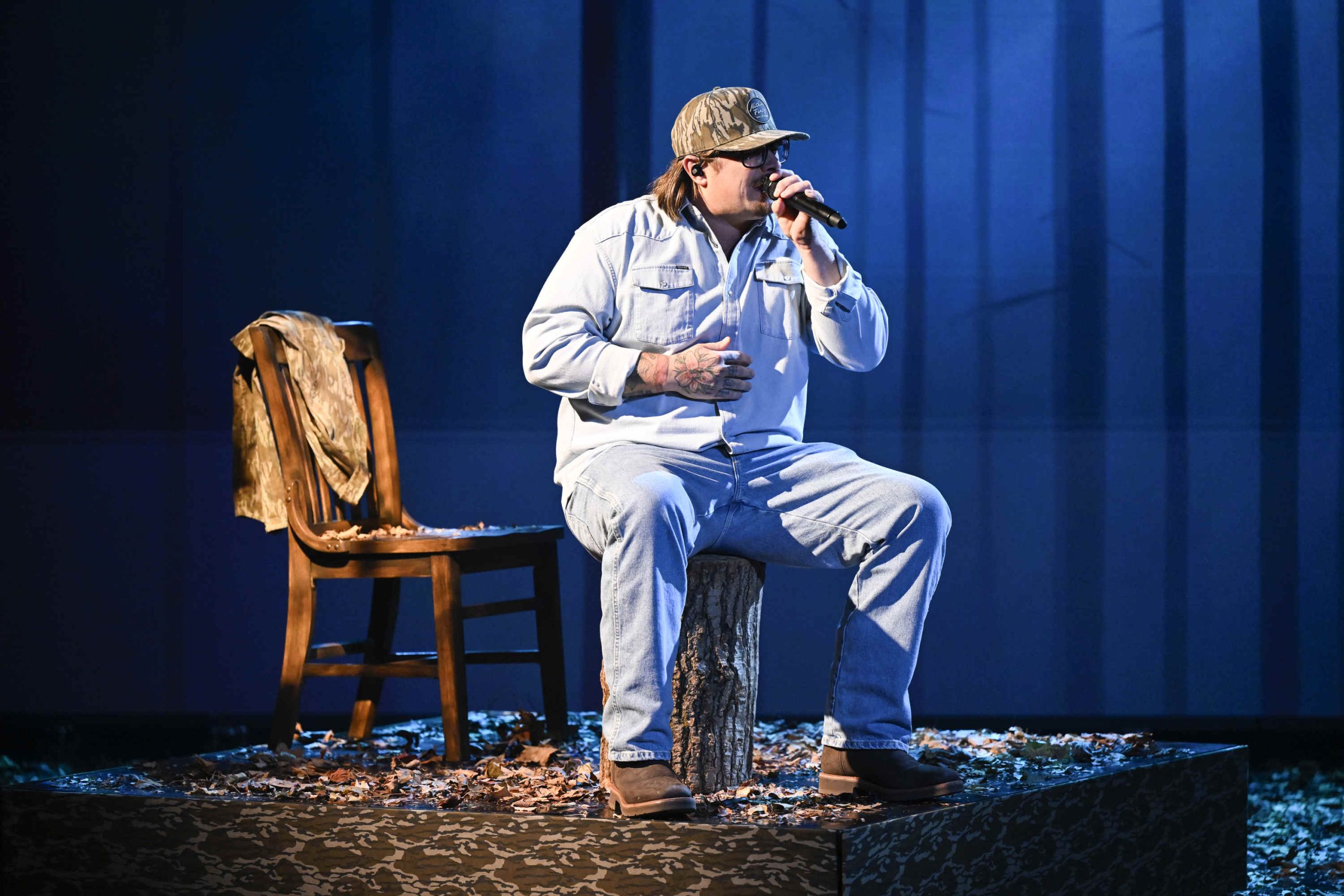 HARDY PERFORMS “BOTTOMLAND” FOR VETERANS AND ACTIVE SERVICE MEMBERS ON ...